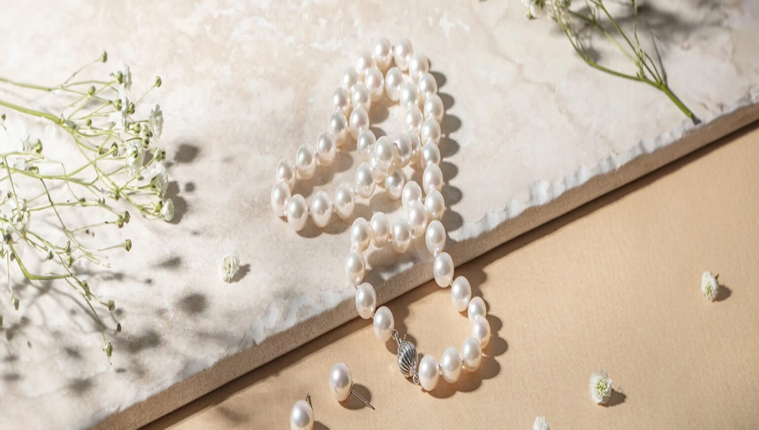 Tips to Maintain the Shine of Pearl Sets and Keep Them Looking New ...